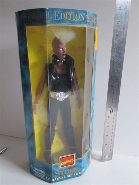 Toy Biz Se Marvel Comics X Men Storm W Mohawk And Vest 12 Doll Rare