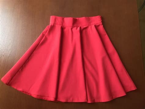 Червона спідниця — ціна 150 грн у каталозі Міні спідниці Купити жіночі