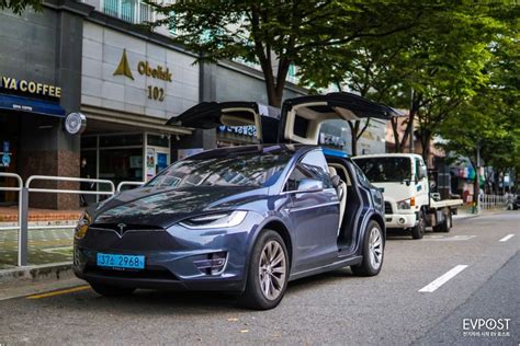 테슬라 모델x 롱레인지 현존하는 가장 큰 Suv 전기차 Evpost