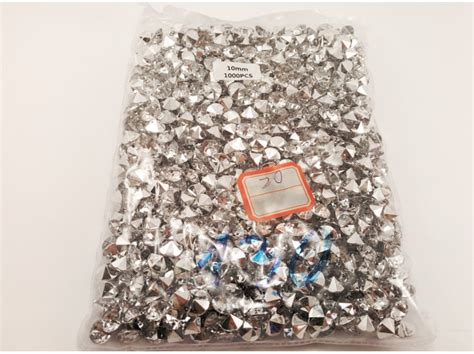 Стразы круглые прозрачные 10 мм Заостренные