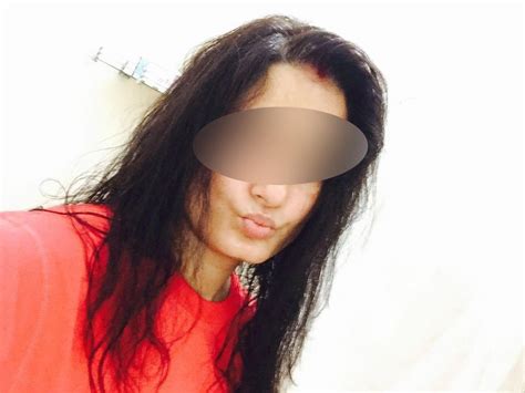 Hot Wife Displaying Her Sexiest Body Pics Desi Xxx Full Movies Masaladesi