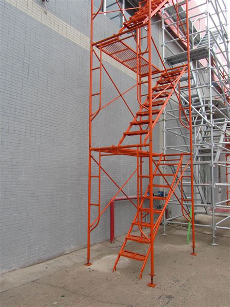 外架爬梯 外架爬梯图片 大山谷图库
