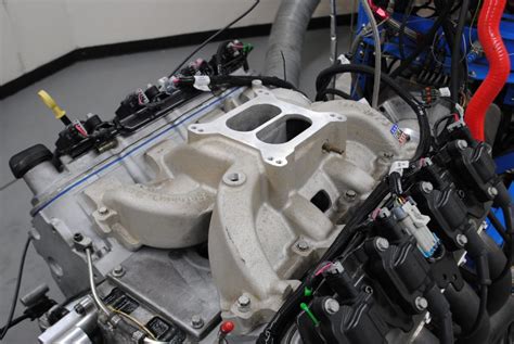 Single Plane Vs Dual Plane Intake Manifold Test On A Carbureted 4 8l Ls