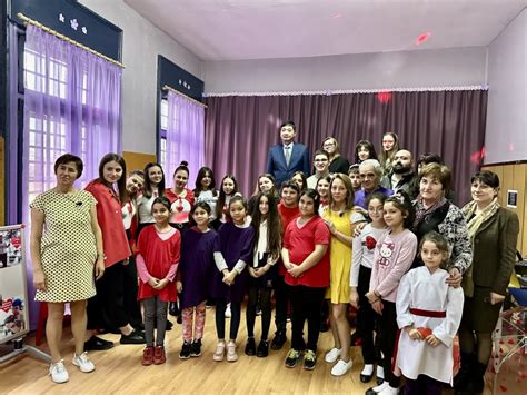 Деца от Оряхово посрещнаха гости в Царството на любовта снимки