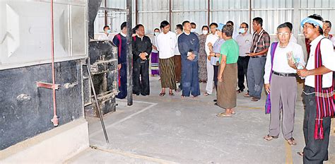 ပအိုဝ်းကိုယ်ပိုင်အုပ်ချုပ်ခွင့်ရ ဒေသ တောင်သူအစုအဖွဲ့များ စမ်းဝတီသဘာဝ မြေသြဇာစက်ရုံနှင့် သစ