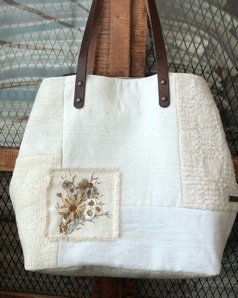 저마다의 사연이 쌓인 세월을 나누고 다시 이어 붙여서 새로운 이야기를 만들다 의도 했던 바와 다르게 나왔어ㅜ 다시