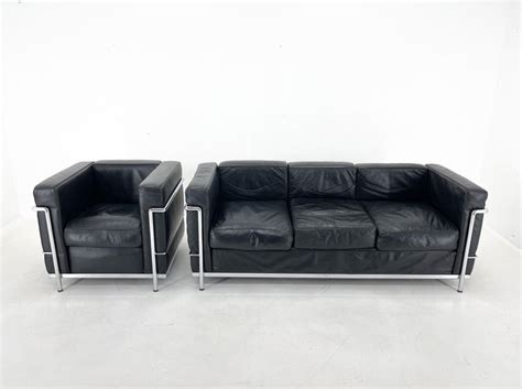 Le Corbusier Lc3 Grand Comfort Style Black Leather And Chrome Living