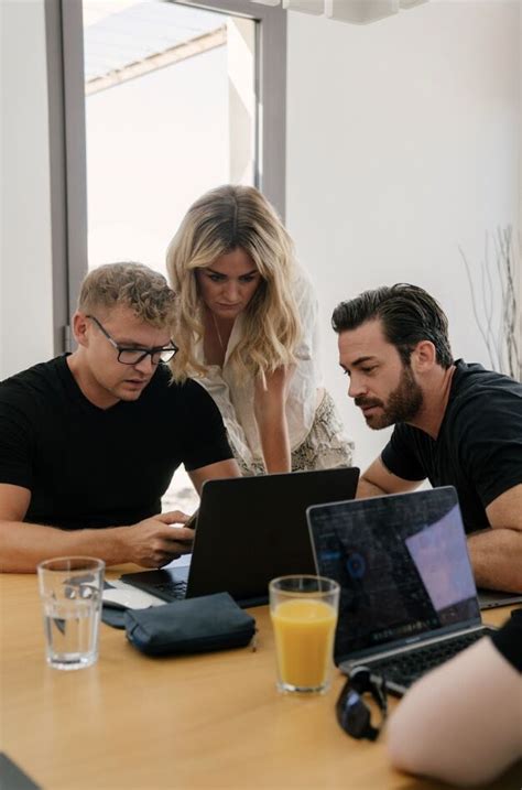 Feminineleadership Ceomindset Strukturundintuition