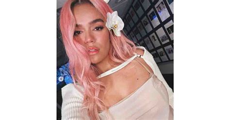 Karol G Decide Ponerle Fin A Su Pelo Rojo Y Muestra Su Nuevo Look Video
