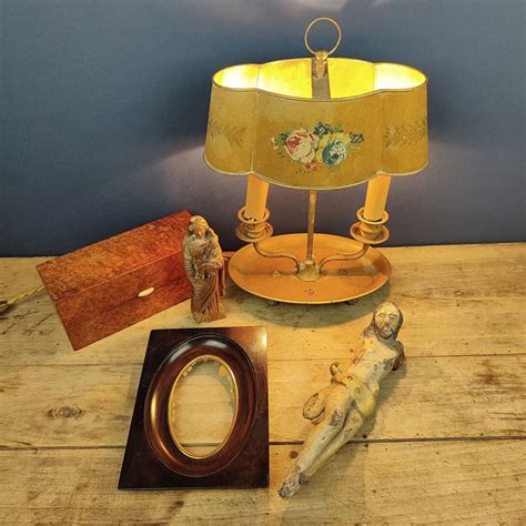 Rectangular Frame With Oval Convex Glass Le Palais Des Bricoles