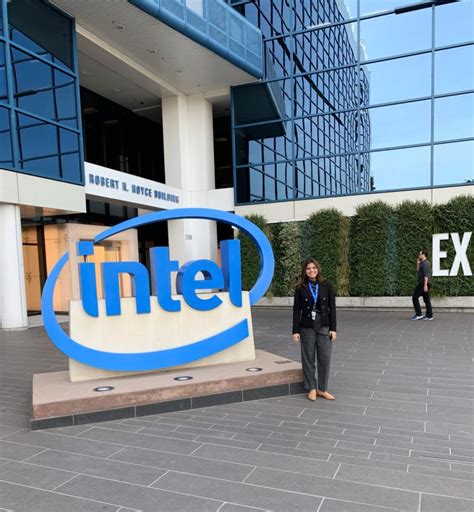 Ayushi Singh On Linkedin Thrilled To Be A Part Of Intel 😇 157 Comments