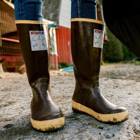 Womens Salmon Sisters 15 Legacy Boot Xtratuf
