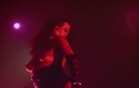 Rae Dawn Chong Nua Em Nova Iorque 2 Horas Da Manhã