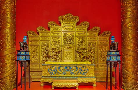 朱元璋龙椅图片素材 朱元璋龙椅设计素材 朱元璋龙椅摄影作品 朱元璋龙椅源文件下载 朱元璋龙椅图片素材下载 朱元璋龙椅背景素材 朱元璋龙椅模板