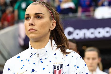 Alex Morgan Olympiske Landsby Superstar Alex Morgan Joins The Wsl