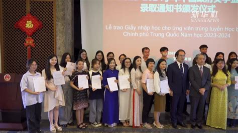 41名越南学生获2023 2024学年中国政府奖学金 凤凰网视频 凤凰网