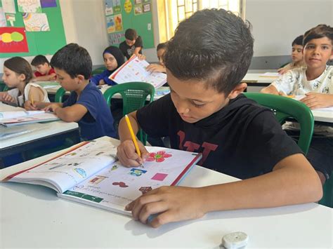 At Borderless We Believe In The Transformative Power Of Education Borderless Ngo