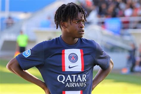 Le Psg Veut Sceller Joane Gadou Africafoot