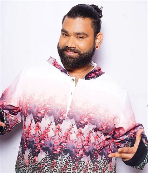 Hit Or Miss Narendra Kumar Designs For Shikha Talsania Get Ahead