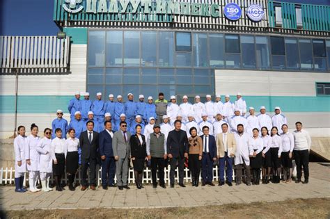 Монгол Улсын Ерөнхийлөгч Ухнаагийн Хүрэлсүх үндэсний үйлдвэрлэгч “Цалуут импекс” ХХК ийн