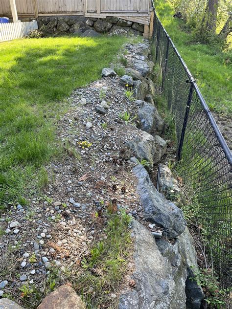 Backyard Fence Issue Rlandscaping