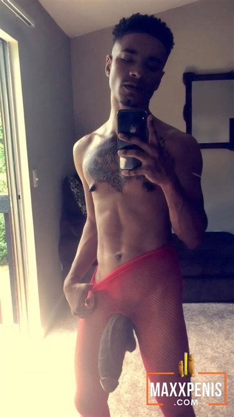 Huge Veiny Cock Vvaneesa