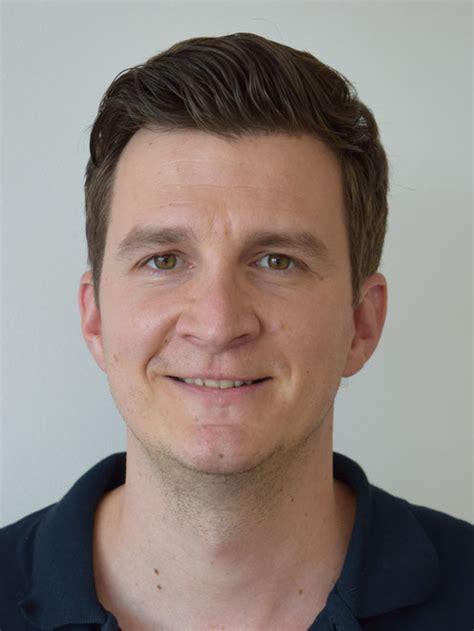 Dr Jens Eberhardt Lebenslauf Und Weiterbildung Zahnmedizin Dr