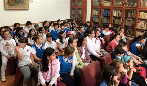 Ученици од ОУ „Григор Прличев“ во посета на охридската Библиотека • Webohrid