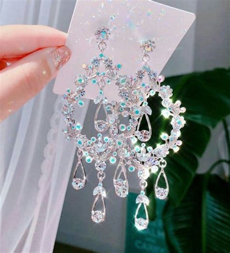 Công Thức Nấu ăn Tinh Thể Khuyên Tai Nụ Dây Chuyền