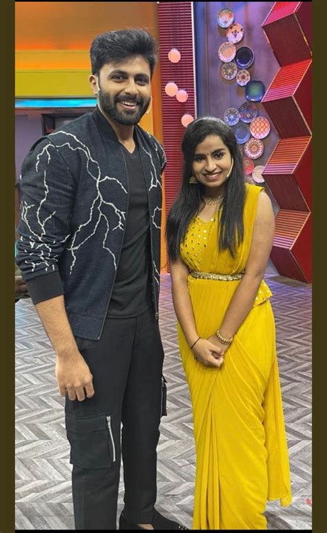 Achuma An Chellama☃️☃️💜💜 Cute Couple Images Cute Couples Actor Vijay Hd Wallpaper New