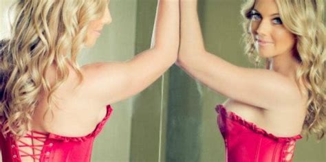 Naked Pics A Sexy Boudoir Shoot Can Boost Your Confidence Laurel