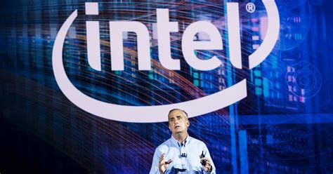 An Intel Breakthrough Rethinks How Chips Are Made Wired