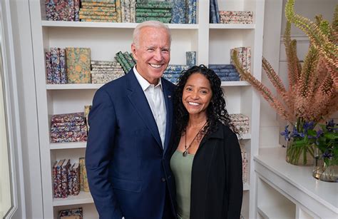 Sophia Danenberg From Mt Everest To Dnc Shes All That The Seattle