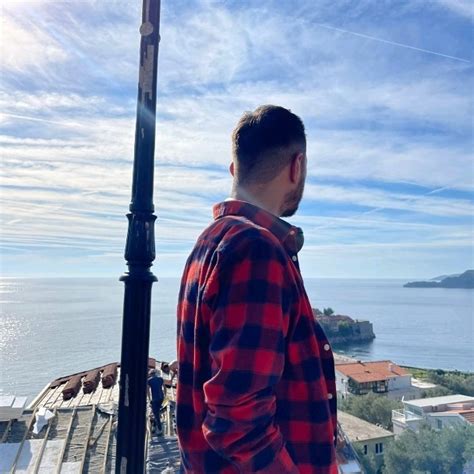 Lavderim Pacuku Python Developer Giskos Linkedin