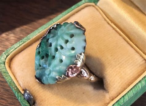 Antique Carved Chinese Jade And Gold Ring Gem