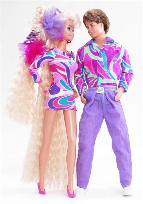 Barbie: So hat sich die Puppe über die Jahre verändert | GMX.CH