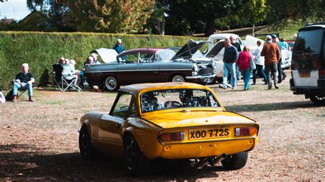 Essex Classic Vehicle Show Bridge Classic Cars