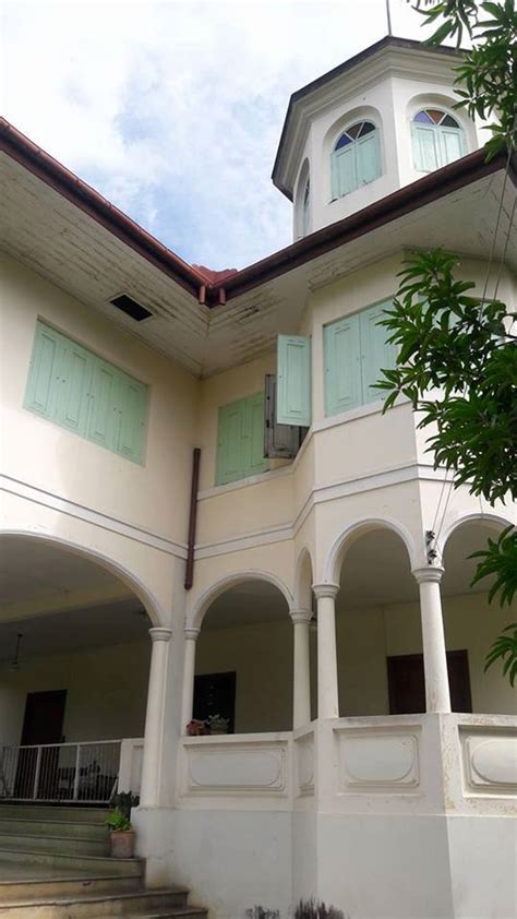 คุ้มเจ้าหลวงจักรคำขจรศักดิ์ สถาปัตยกรรมสยามในอดีต