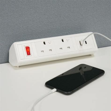 BOOST 4 Socket Plus USB Power Module Desktop Power 5 Year Warranty