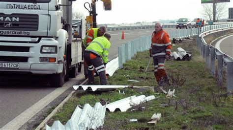 Промени в движението на Тракия заради възстановяване на мантинели Новини бг
