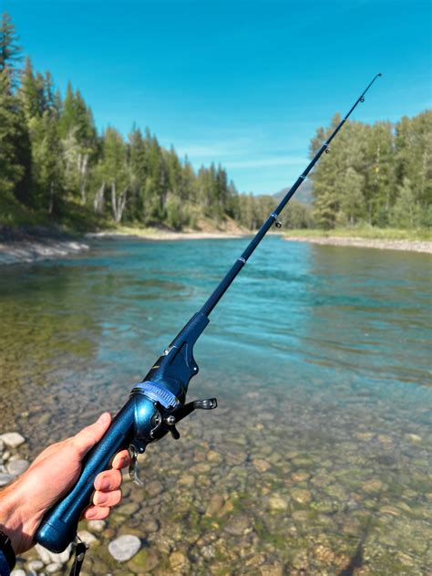 Carrycast™ Foldable Fishing Rod Compact Lightweight And Ready To Go