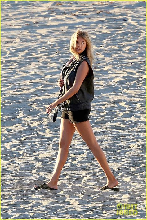 Kate Upton Sexy Cowgirl Photo Shoot Photo 2998891 Kate Upton Pictures Just Jared