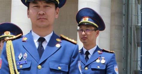 В Батсайхан Гал түймэртэй тэмцэх байгууллагад ашиглаж байсан бүх төрлийн автомашины загвар надад бий