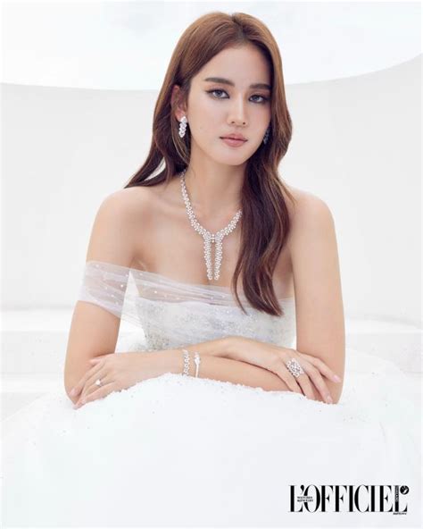 แฟชั่นเซ็ต ชุดเจ้าสาวสไตล์โมเดิร์น Thainarak Net