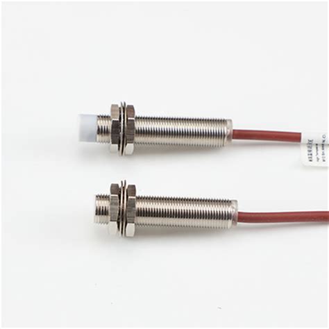 3 Wire DC M12 High Temperature Proximity Sensor 150C For Metal Detection TrunPoo