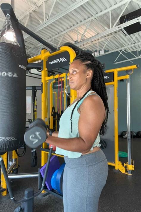 Curl Comparisons Hammer Curl Vs Dumbbell Curl • Views From Here