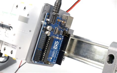 DIN Rail Mount For Arduino UNO INUX D Design Studio