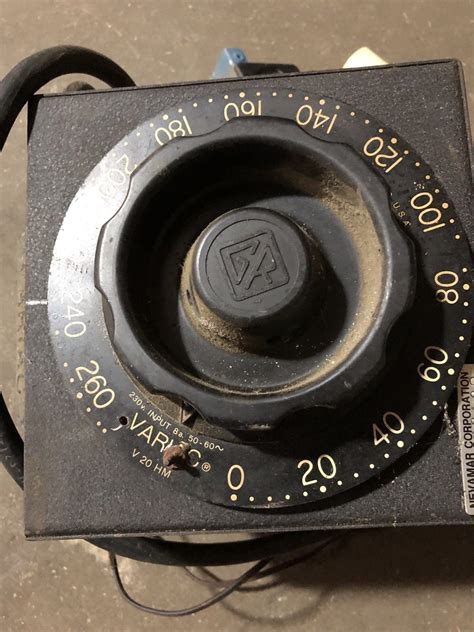 GENERAL RADIO VARIAC TRANSFORMER TYPE V HM VAC INPUT A HZ V HM