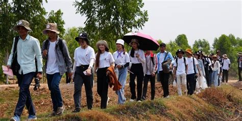 ដា សាន់ណា អ្នកស្ម័គ្រចិត្តកម្ពុជា ខេត្តពោធិ៍សាត់