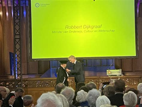 Tzum Nieuws Frits Van Oostrom Geridderd Tzum